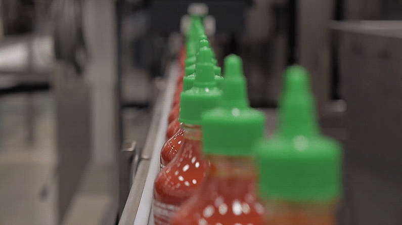 Movie attempt sriracha GIF - Find on GIFER