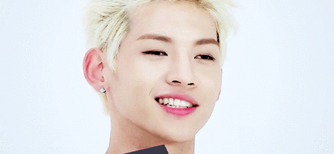 Kpop s reactions GIF - Find on GIFER