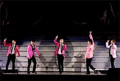 Concerts GIF - Find on GIFER