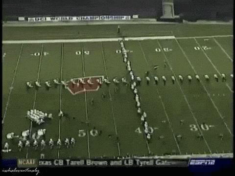 Machine cavaliers dci GIF - Find on GIFER