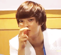 Kpop korean aegyo GIF - Find on GIFER