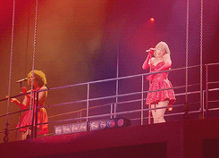 Taylor swift swiftie GIF - Find on GIFER