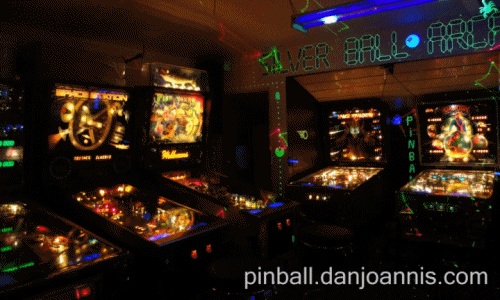 Arcade GIF - Find on GIFER