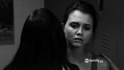 Lying GIF - Find on GIFER