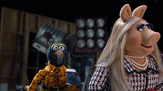 Miss Piggy Hair Flip Gif