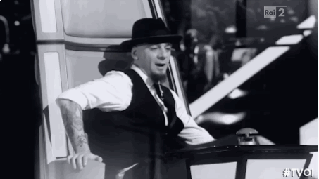 GIF basic instinct - animated GIF on GIFER