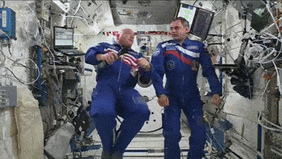Astronauts GIF - Find on GIFER