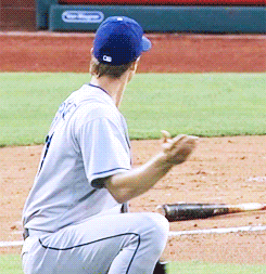 Reaction baseball GIF - Find on GIFER