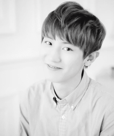 Kpop exo s reactions GIF - Find on GIFER