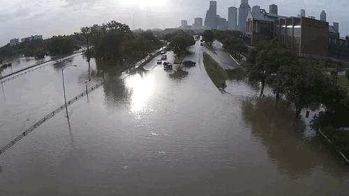 Flooding news tech GIF - Find on GIFER