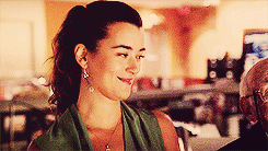 Ncis ziva david anthony dinozzo GIF - Find on GIFER