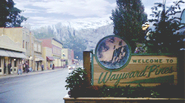 Wayward pines matt dillon wayward pines fox GIF - Find on GIFER