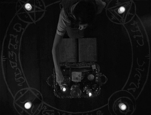 Creepy horror dark magic GIF - Find on GIFER