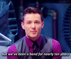 Dougie GIF - Find on GIFER