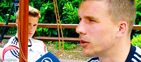 Lukas podolski GIF - Find on GIFER