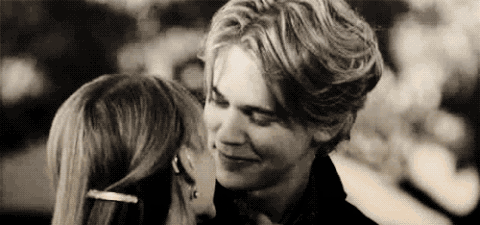 GIF austin butler - animated GIF on GIFER