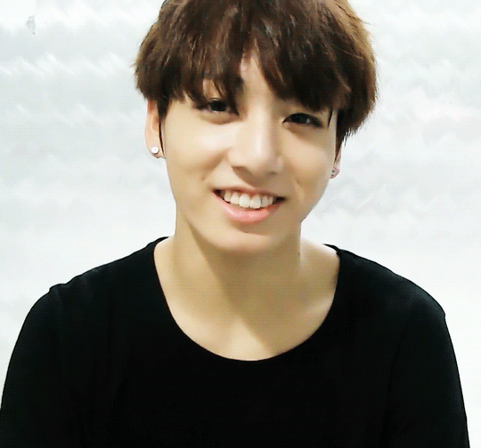 GIF jeon jungkook - animated GIF on GIFER