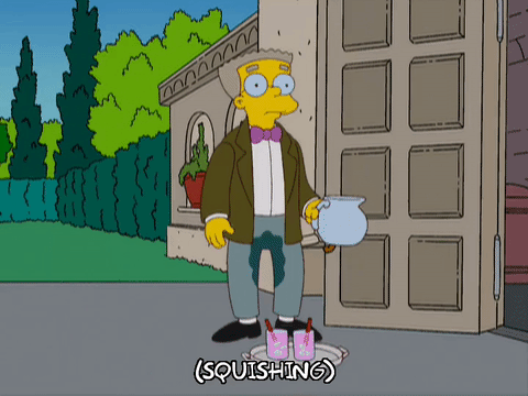 Hiding episode 3 season 20 GIF - Find on GIFER