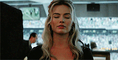 Margot robbie focus jess barrett GIF - Find on GIFER