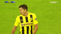 GIF lewandowski y - animated GIF on GIFER