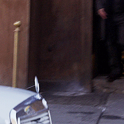 GIF the blacklist raymond reddington fight back - animated GIF on GIFER