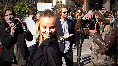 Fashion model vogue GIF - Find on GIFER
