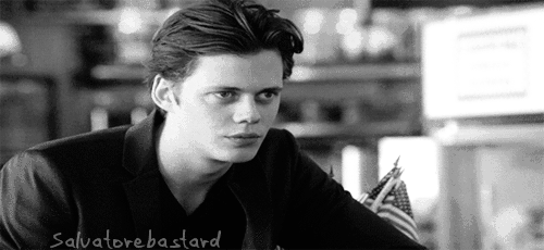 Bill skarsgard crackship GIF - Find on GIFER