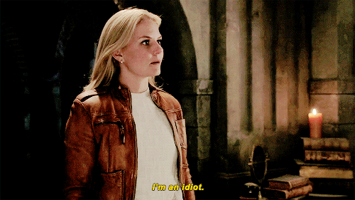 Queen GIF - Find on GIFER