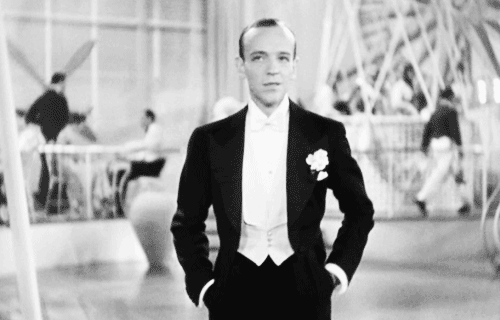 Gif De Christoph Waltz Joven Christoph Waltz Dancing GIFs | Tenor