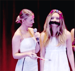 Jerrie perrie edwards 2015 GIF - Find on GIFER