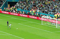 Football soccer futbol GIF - Find on GIFER
