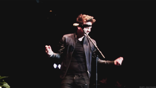 GIF scarf - animated GIF on GIFER