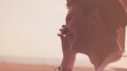 King Joffrey Clapping Gif Game Of Thrones King Joffrey Out Of Context