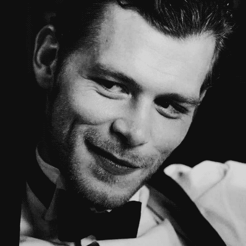 Klaus mikaelson season 3 klefan GIF - Find on GIFER