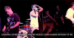 Twy GIF - Find on GIFER