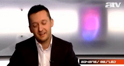 GIF rogan - animated GIF on GIFER