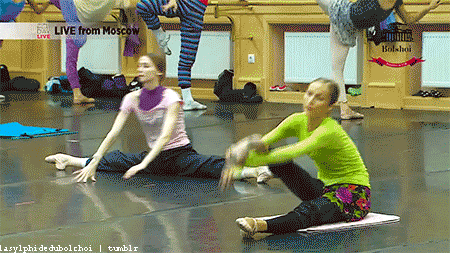 Splits GIF - Find on GIFER