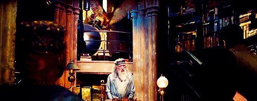 Albus dumbledore GIF - Find on GIFER