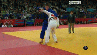 Takedown GIF - Find on GIFER
