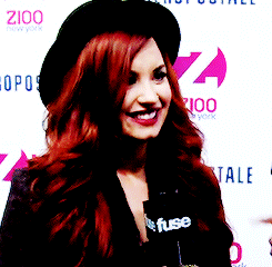 Demi lovato s five 5 GIF - Find on GIFER