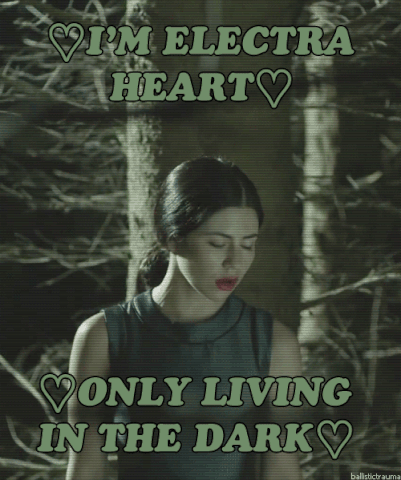 Electra heart GIF - Encontrar en GIFER