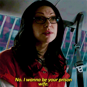 GIF vauseman piper chapman orange is the new black - animated GIF on GIFER