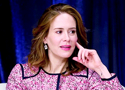 Grand maester pycelle maester pycelle sarah paulson GIF - Encontrar en ...
