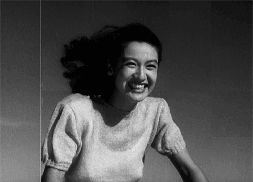 Yasujiro ozu setsuko hara GIF - Find on GIFER