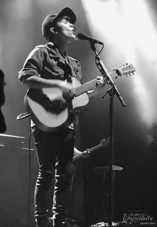 GIF grayscale - animated GIF on GIFER