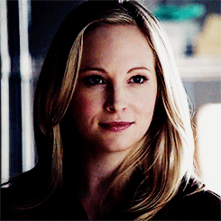 Caroline GIF - Find on GIFER
