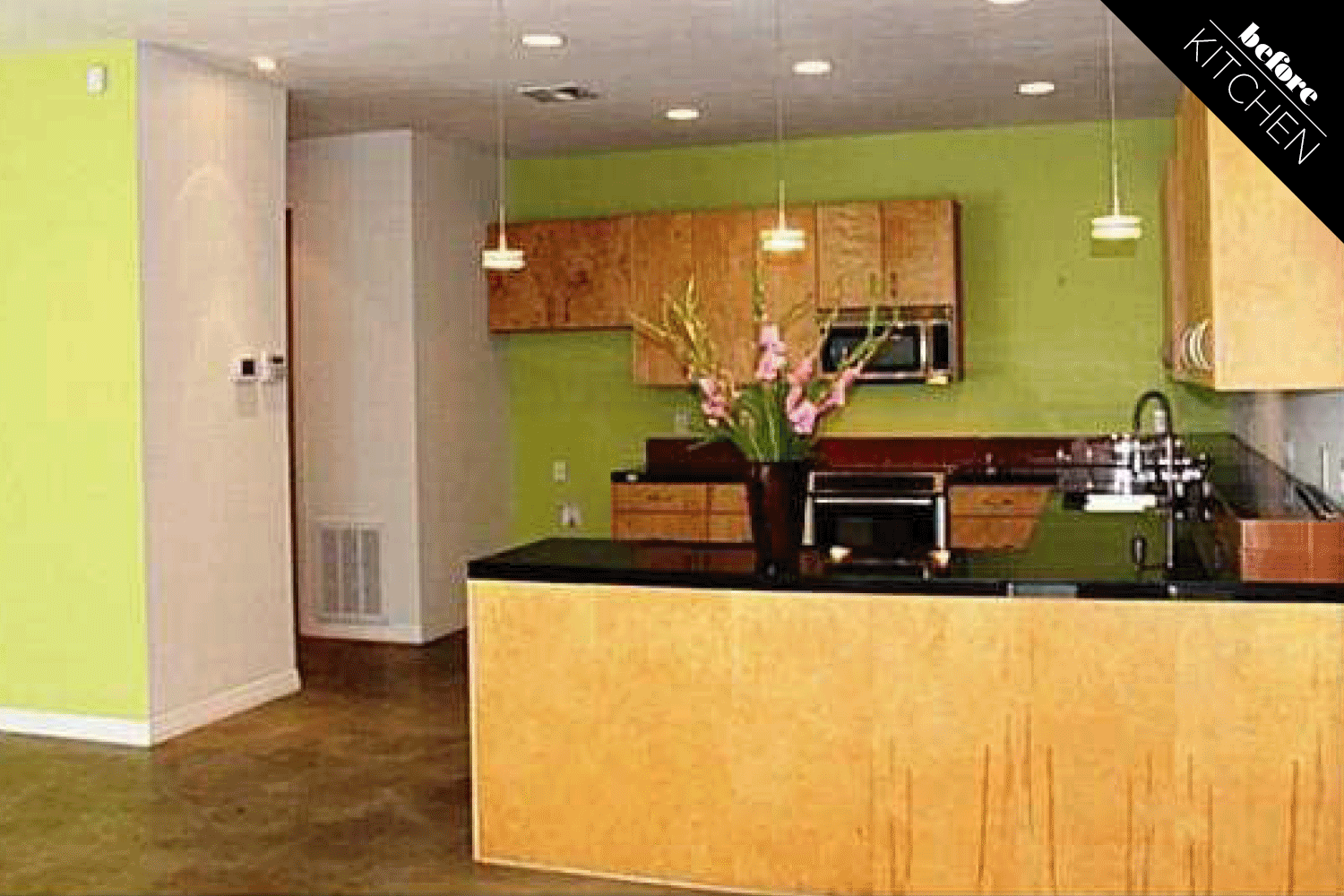 Kitchen GIF - Find on GIFER