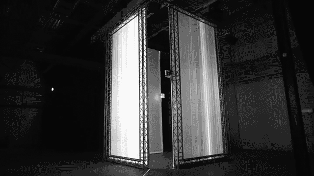 GIF projection - animated GIF on GIFER