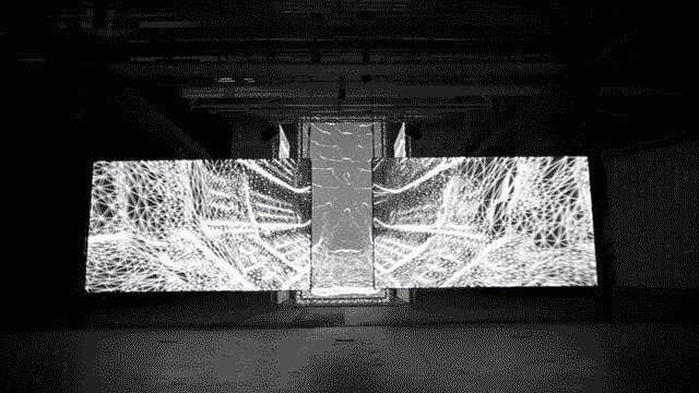 GIF projection - animated GIF on GIFER