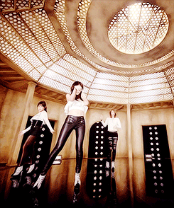 Nine 9 GIF - Find on GIFER